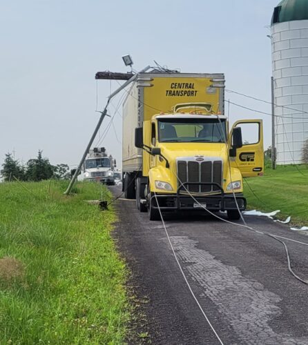 Tractor-trailer snags powerline while out on delivery, no injuries ...